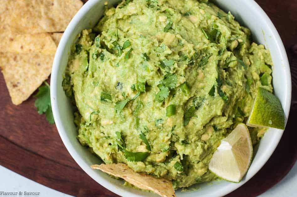 Authentic Quick Chunky Guacamole - Flavour and Savour