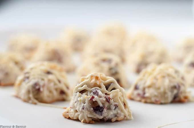 Cranberry White Chocolate Macaroons - Flavour and Savour
