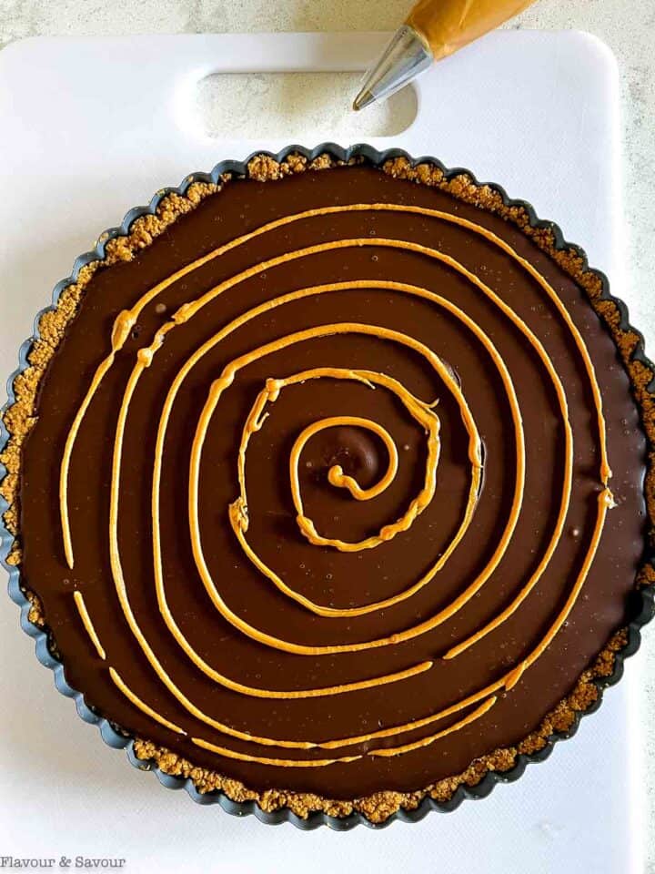 Chocolate Peanut Butter Pie (Vegan) - Flavour and Savour